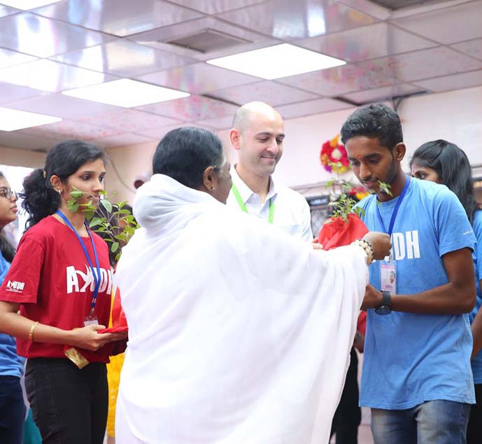 Amma Launched AYUDH Mumbai Project 2019 | Ayudh - Awaken Youth; Unite ...